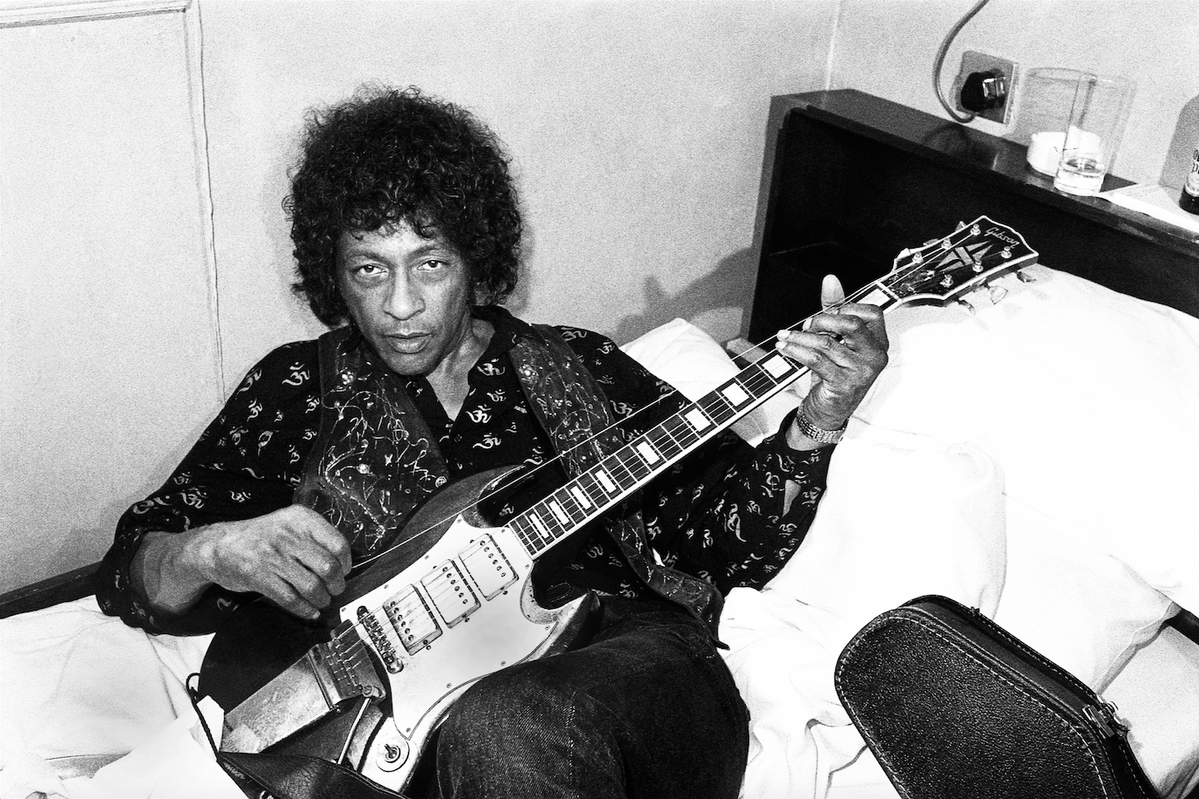 Arthur Lee photo signed by Tom Sheehan (EDITION OF FIVE).– The Flood ...